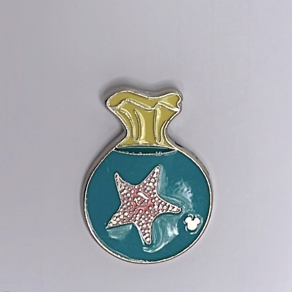 Disney | Other | Disney Parks Pin 205 Cast Lanyard Series Finding Nemo ...